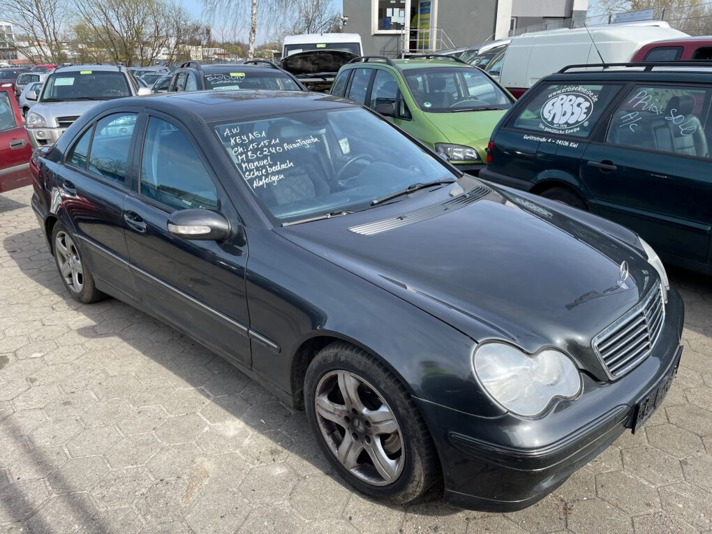 Mercedes C240 Avantgarde – AfricaCarz