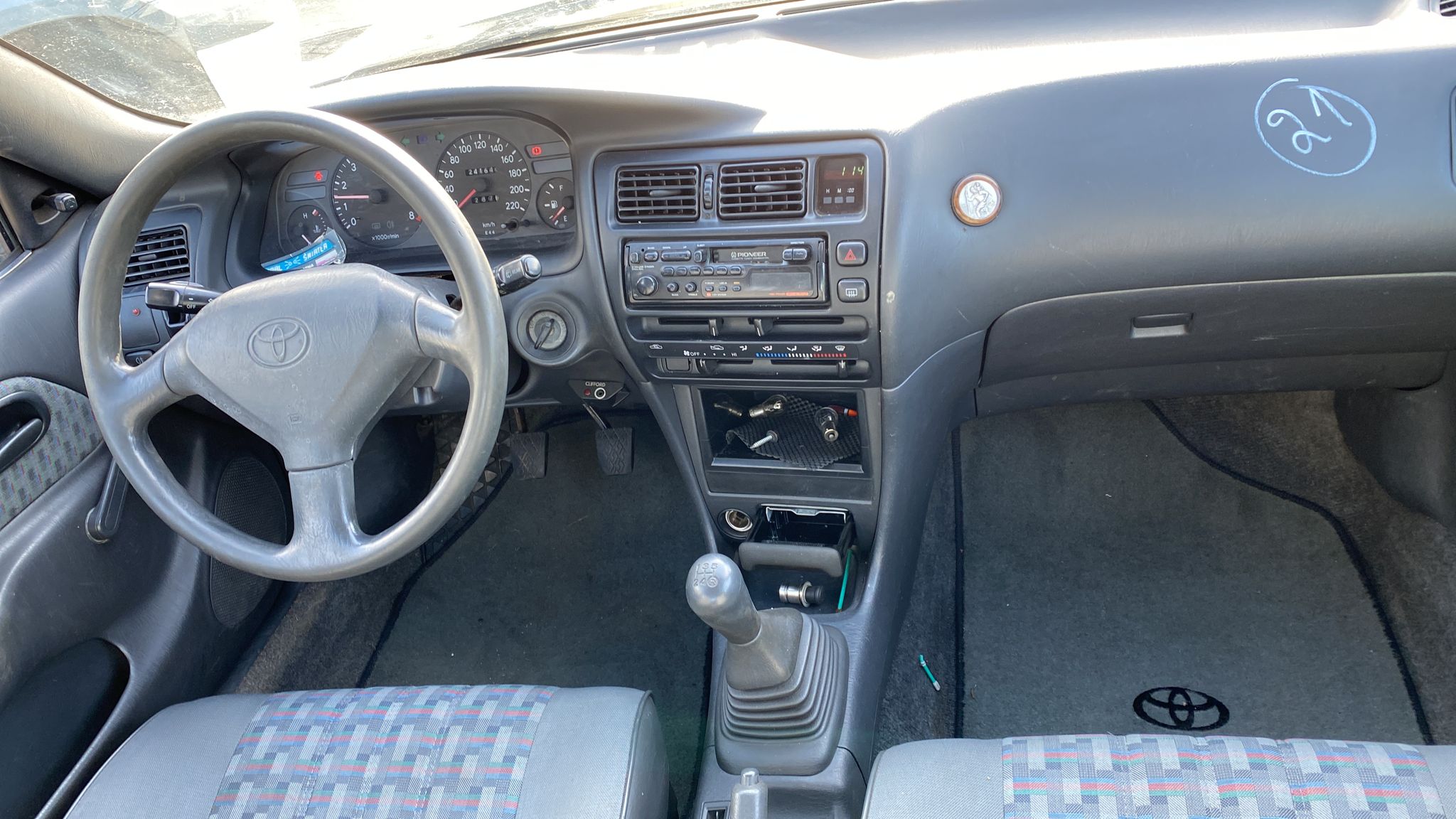 Toyota Corolla 1.4 – AfricaCarz