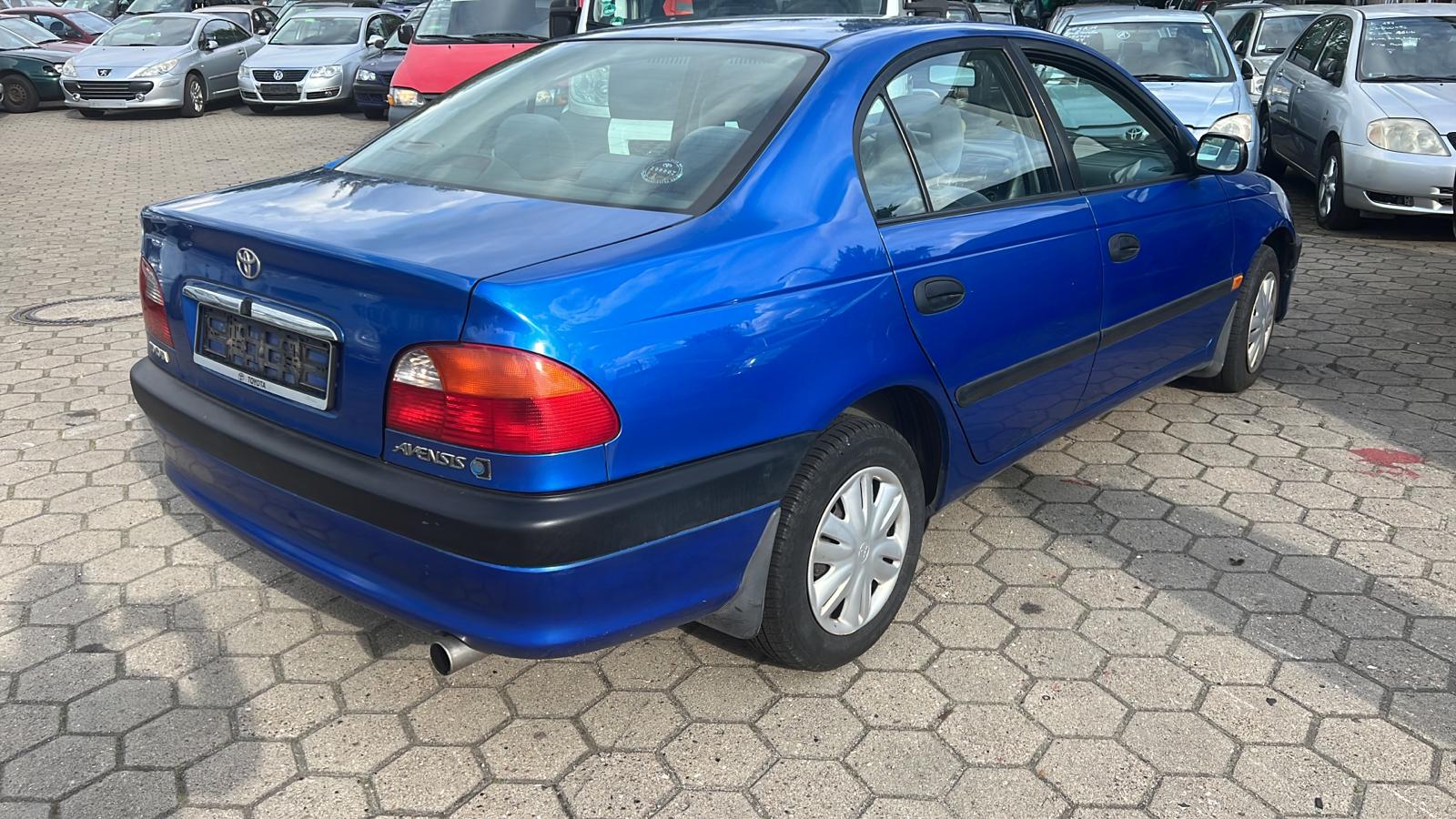 Toyota Avensis 1.6 – AfricaCarz