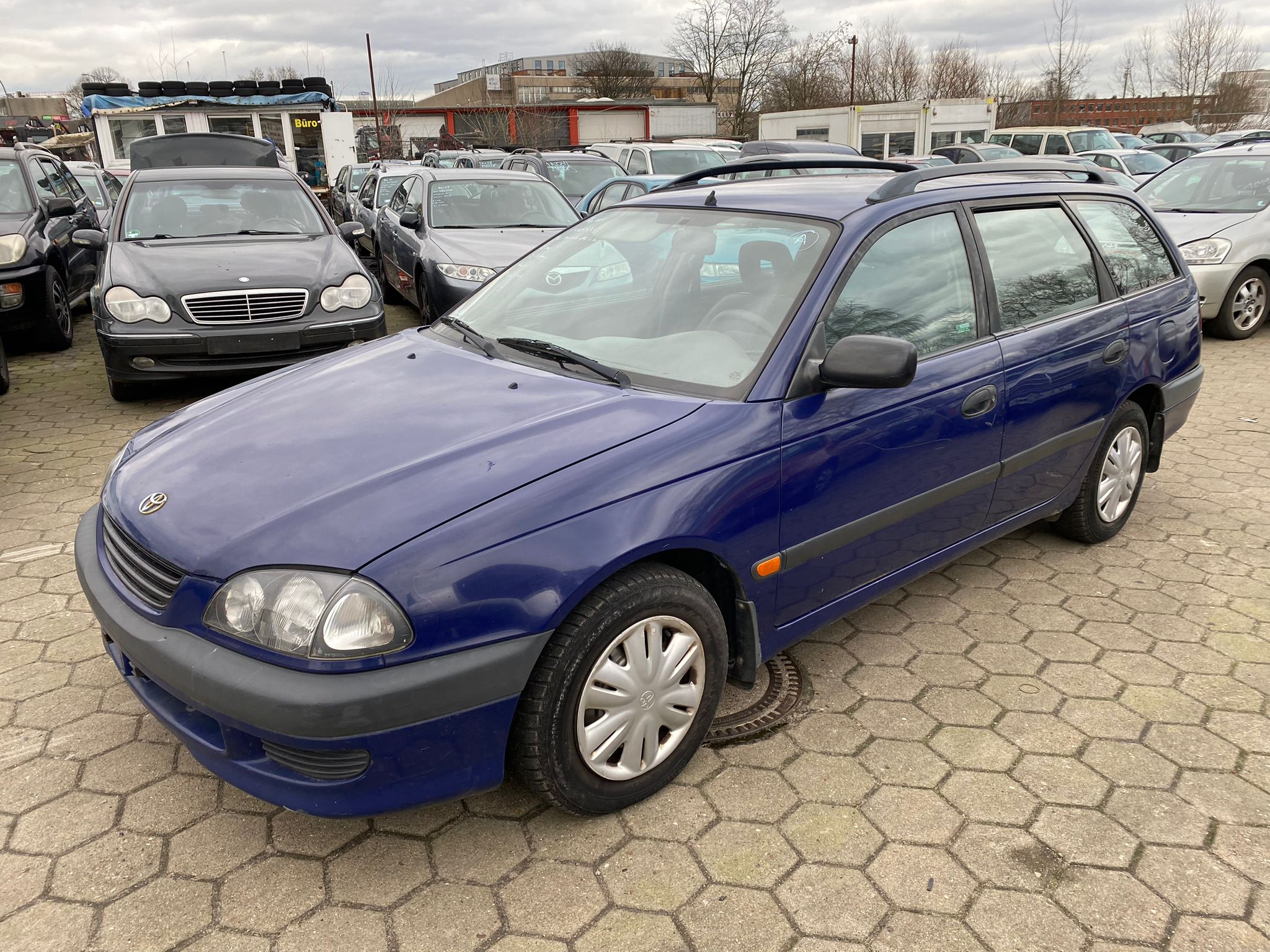 Toyota Avensis 1.6 – AfricaCarz