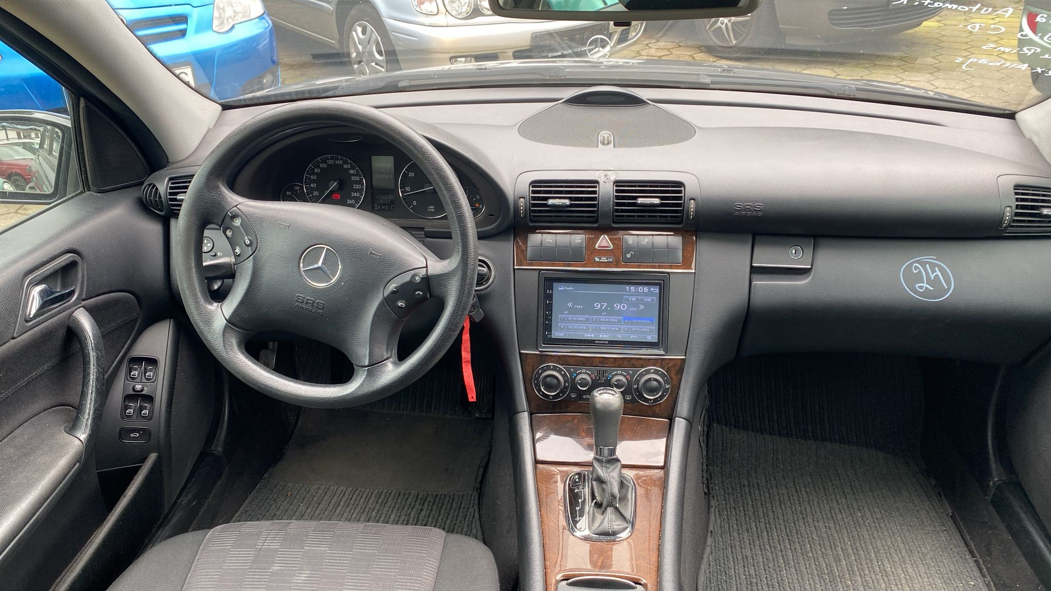 Mercedes C180 Kompressor – AfricaCarz