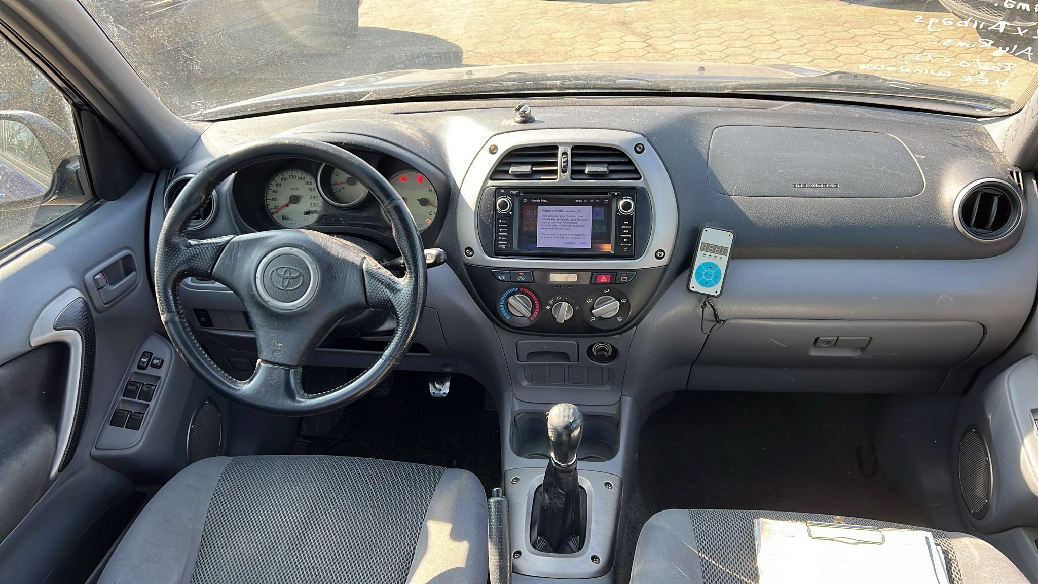 Toyota Rav 4 – AfricaCarz