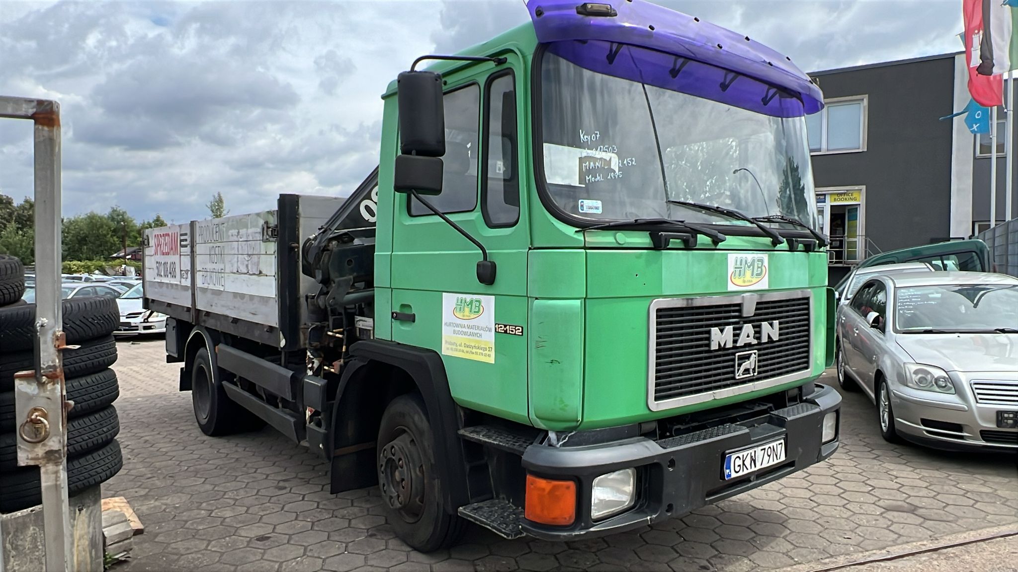 Man 12-152 – AfricaCarz