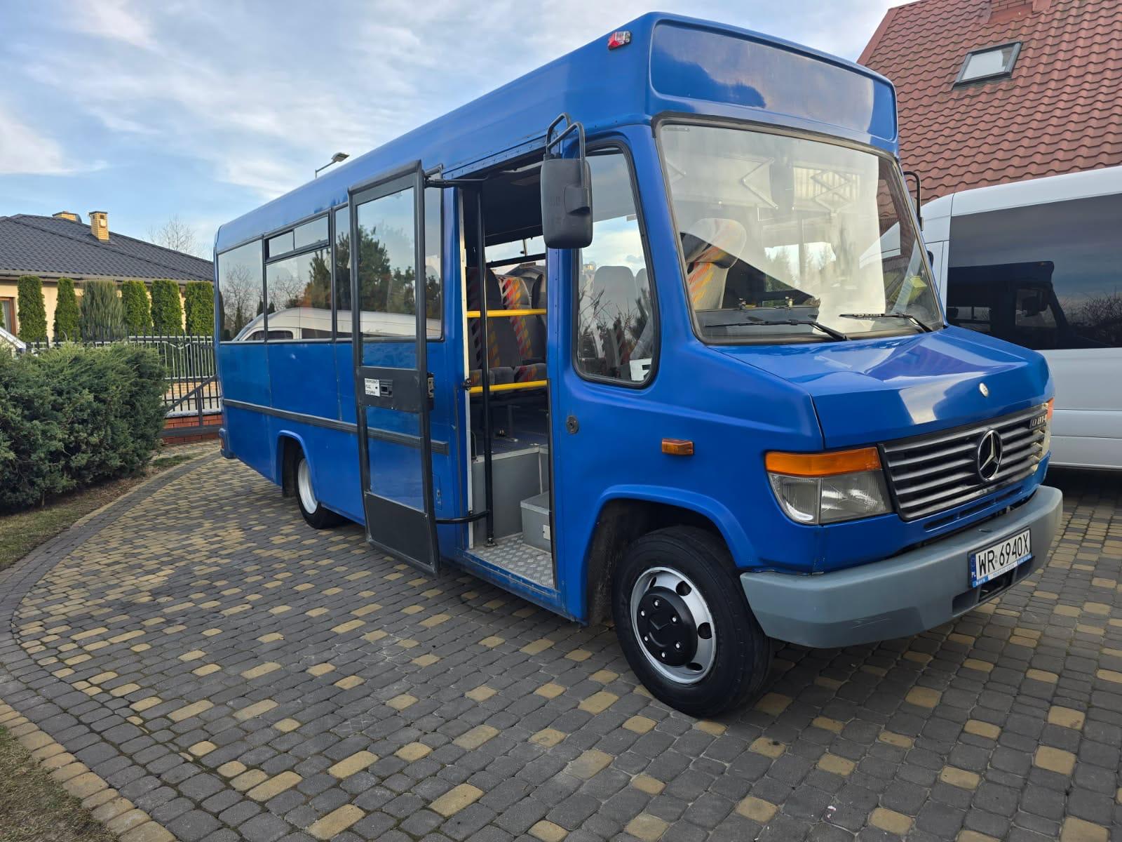 Mercedes 814 – AfricaCarz